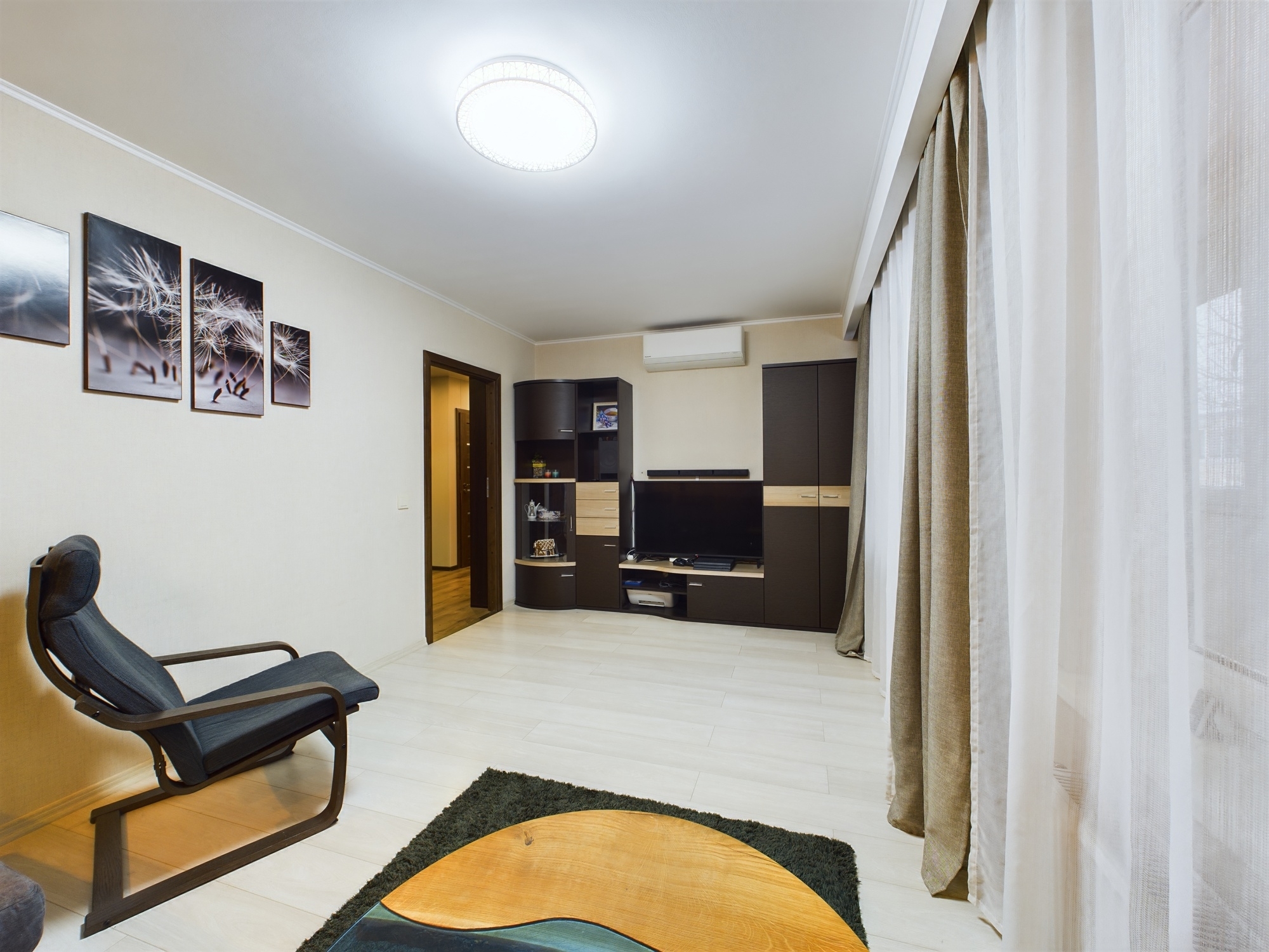 Skolas iela 2-5, Augšlīgatne - 3 Projekti